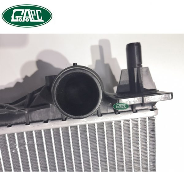 3.0L 4.4L Diesel Radiator LR034553 - Land Rover & Jaguar Parts ...