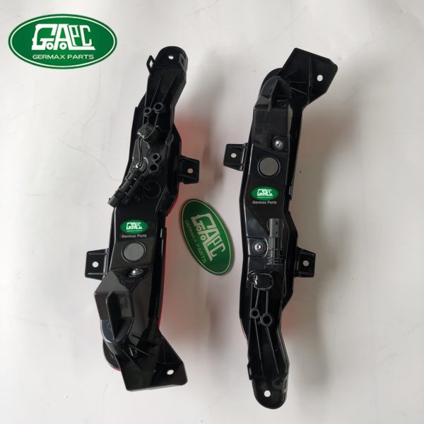 Rear Bumper Fog Lamp LR093440 LR093439 - Land Rover & Jaguar Parts ...