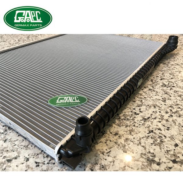 Radiator LR092461 T4A3255 GLRV018 - Land Rover & Jaguar Parts ...