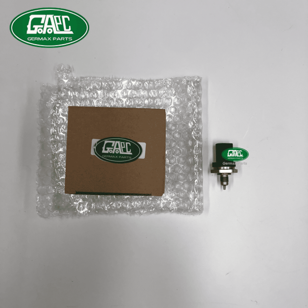 Fuel Gas Pressure Sensor LR054622 GL2139 - Land Rover & Jaguar Parts ...