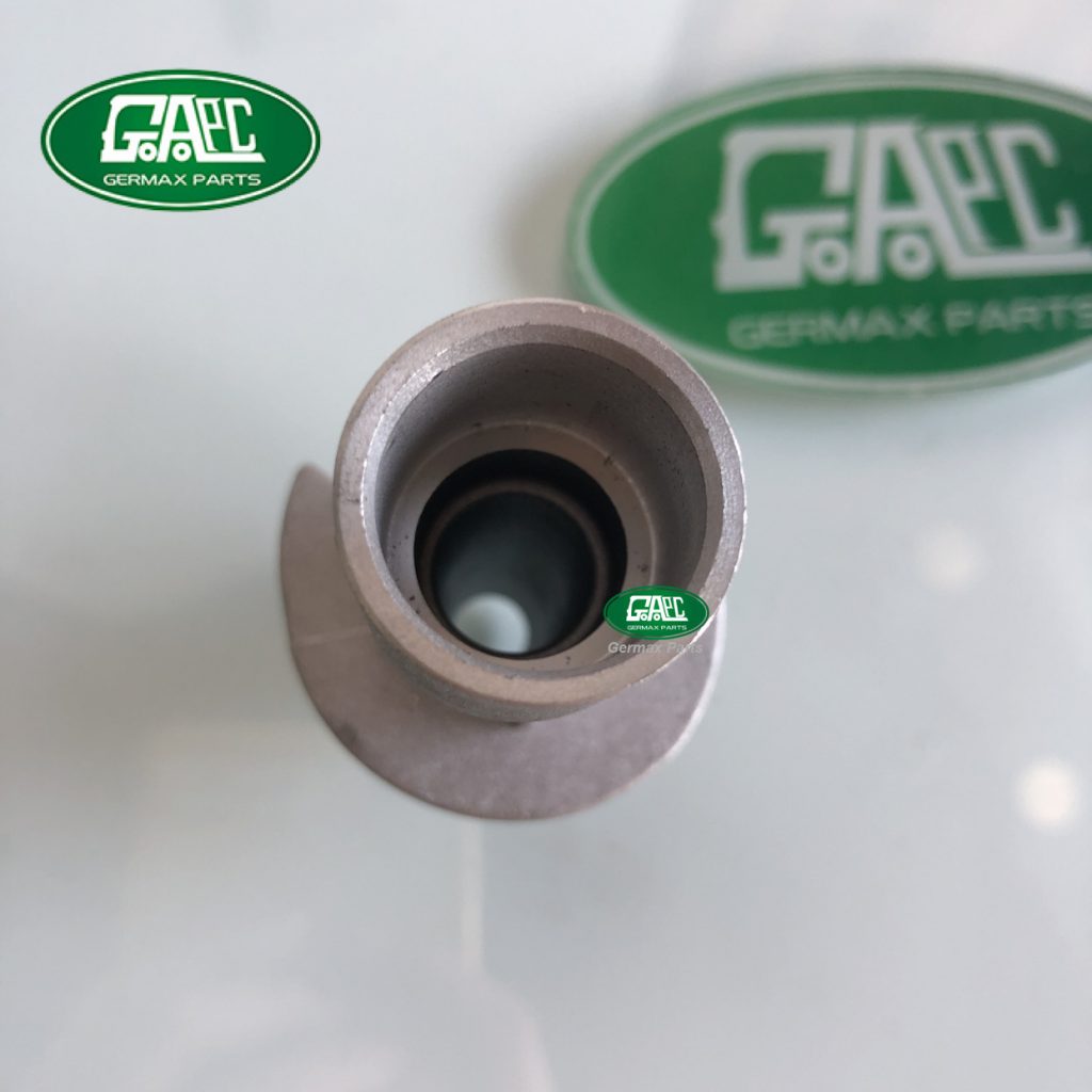 5.0L V8 LR028136-A Aluminum Water Pump-Oil Cooler … - Land Rover ...