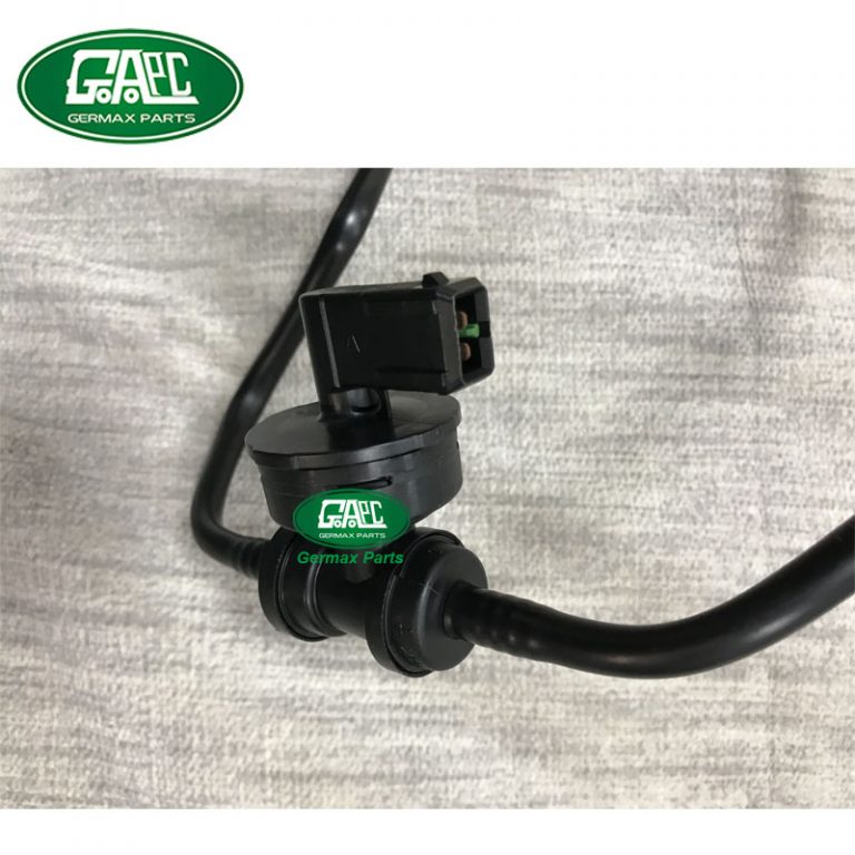 Vacuum Pump Pipe LR061030 Discovery Sport - Land Rover & Jaguar Parts ...