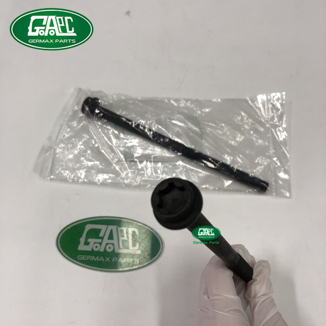 Cylinder Head Bolt LR026143 AJ812892 8W936065AA - Land Rover & Jaguar ...