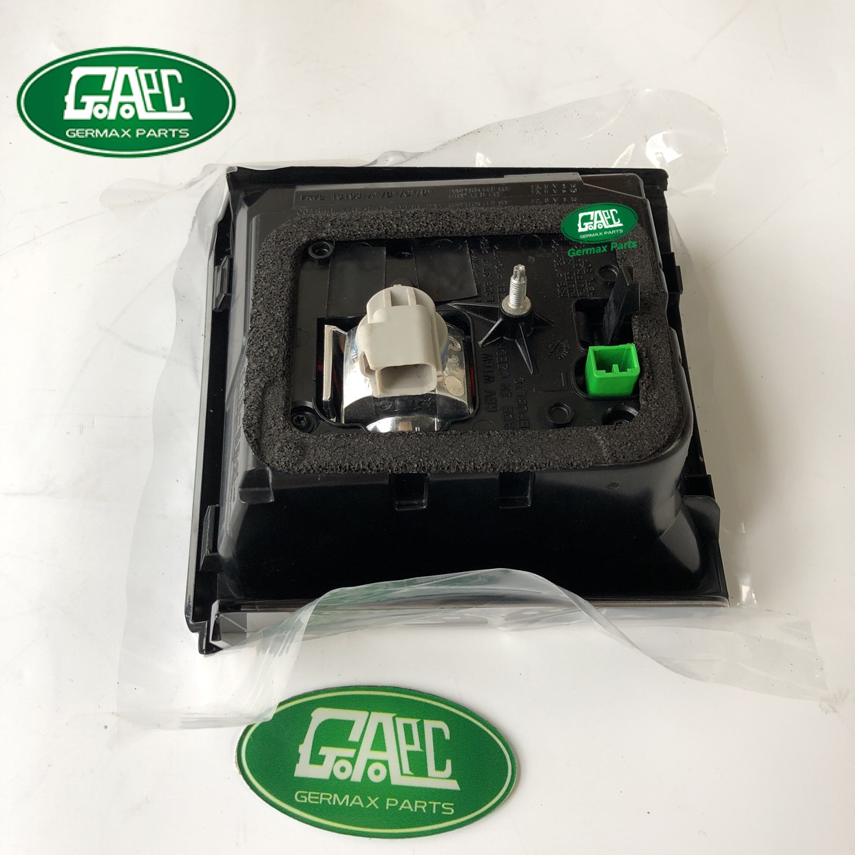 Inner Rear Lamp LR060894 Right LR078778 Left GLDS0… - Land Rover ...