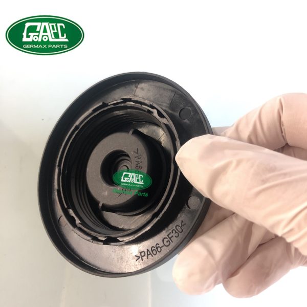 Expansion Tank Cap LR017427 C2P17700 140Kpa - Land Rover & Jaguar Parts ...