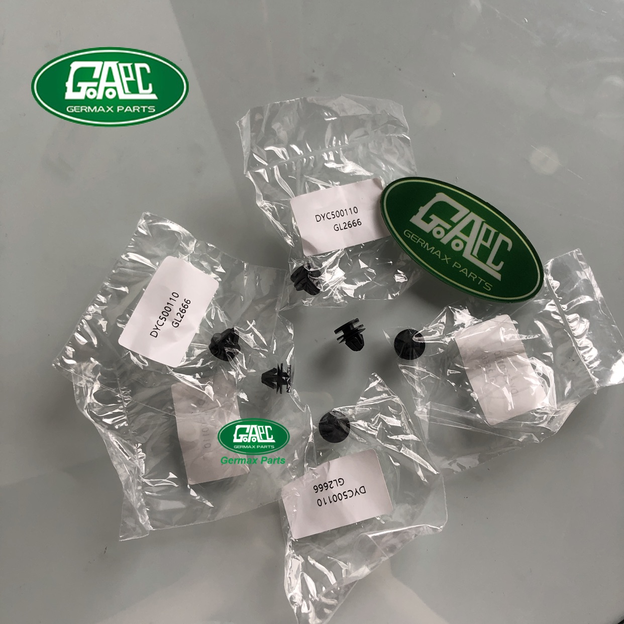 Wheel Arch Moulding Retainer Trim Clips DYC500110 - Land Rover & Jaguar ...