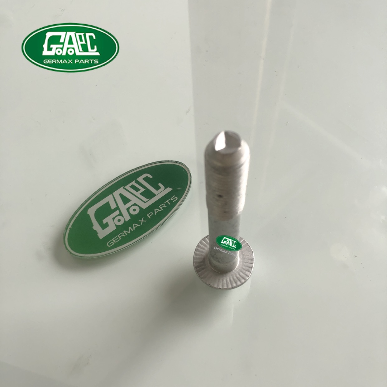 Land Rover Control Arm Bolt FC116216 - Land Rover & Jaguar Parts ...