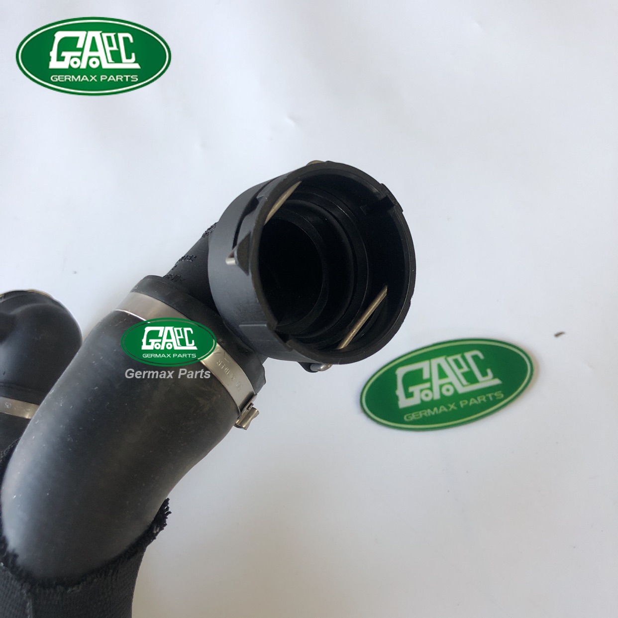 Radiator Hose LR091640 T4A11770 - Land Rover & Jaguar Parts ...