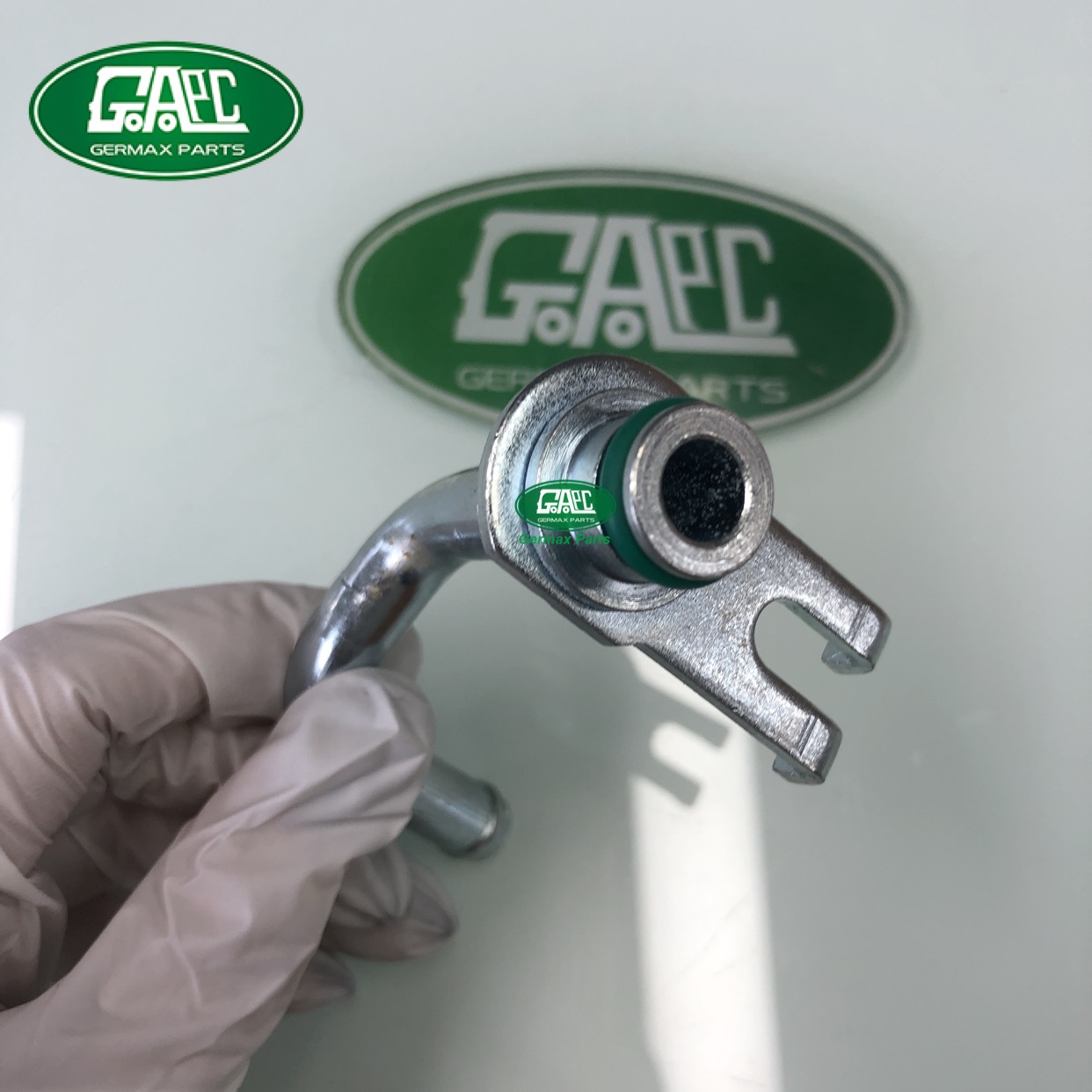 Turbocharger Pipe LR121417 L494 AJ20P6 3.0T L6 Petrol - Land Rover ...