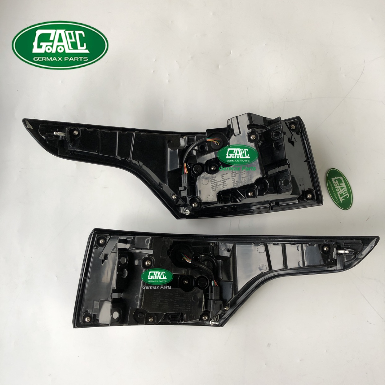 Rear Lamp LR099776 Left LR099773 Right GW0015-1 - Land Rover & Jaguar ...