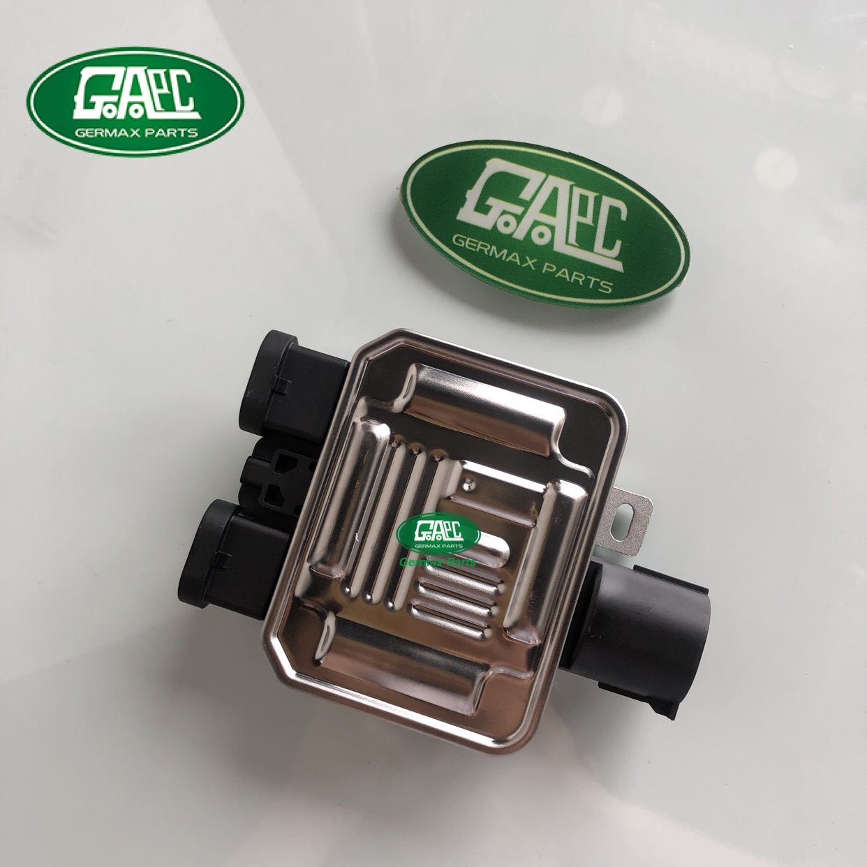 Radiator Cooling Fan Module Unit C2S49717 GJ0473 - Land Rover & Jaguar ...