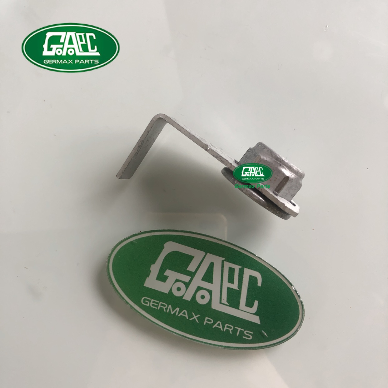 Control Arm Bolt RYH501060 - Land Rover & Jaguar Parts Manufacturer ...